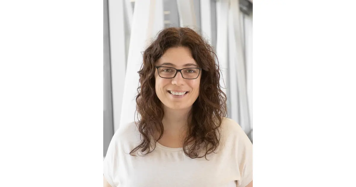 Stephanie Zandee | Mila